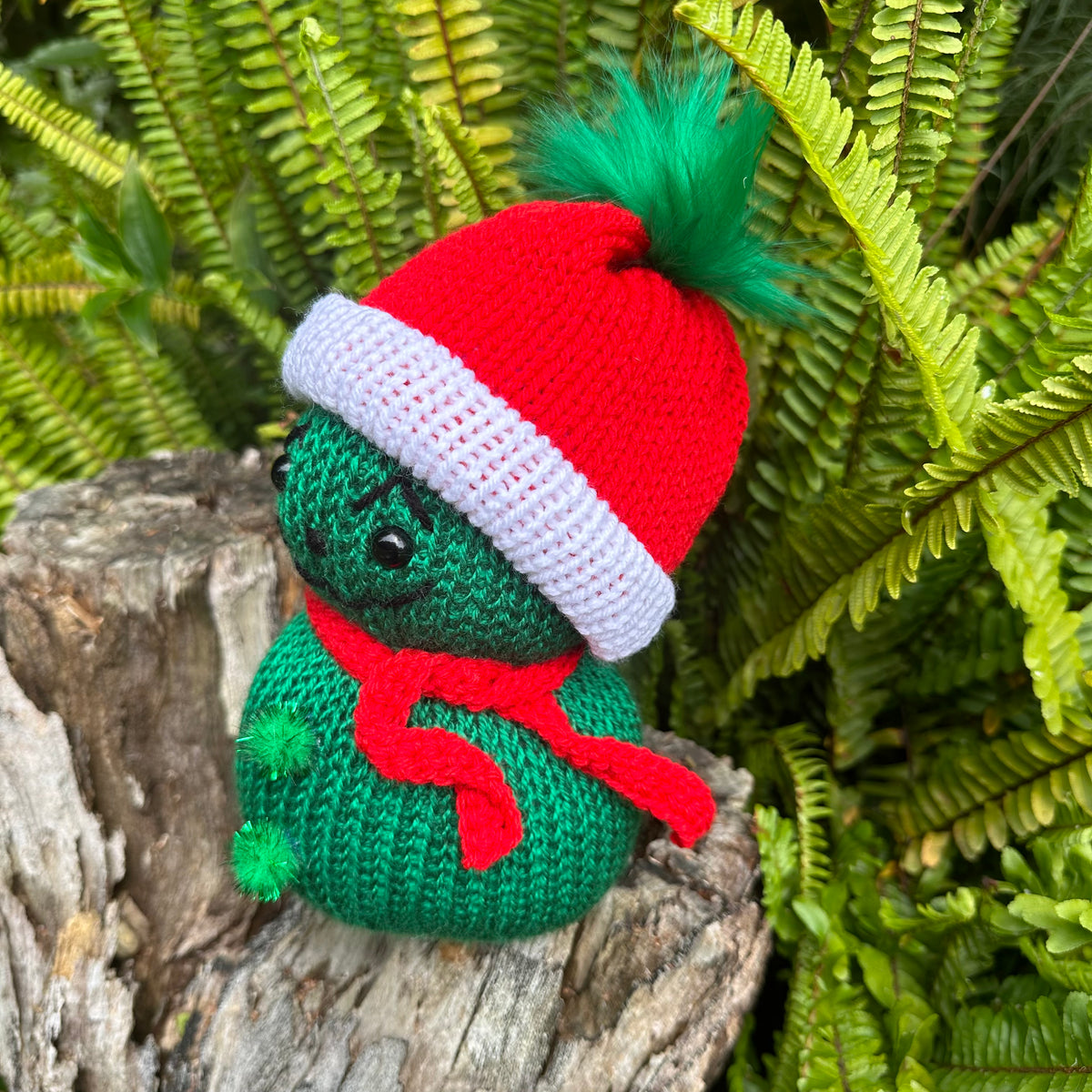 Christmas Grinch Snowman (large) – Littleshopofknots