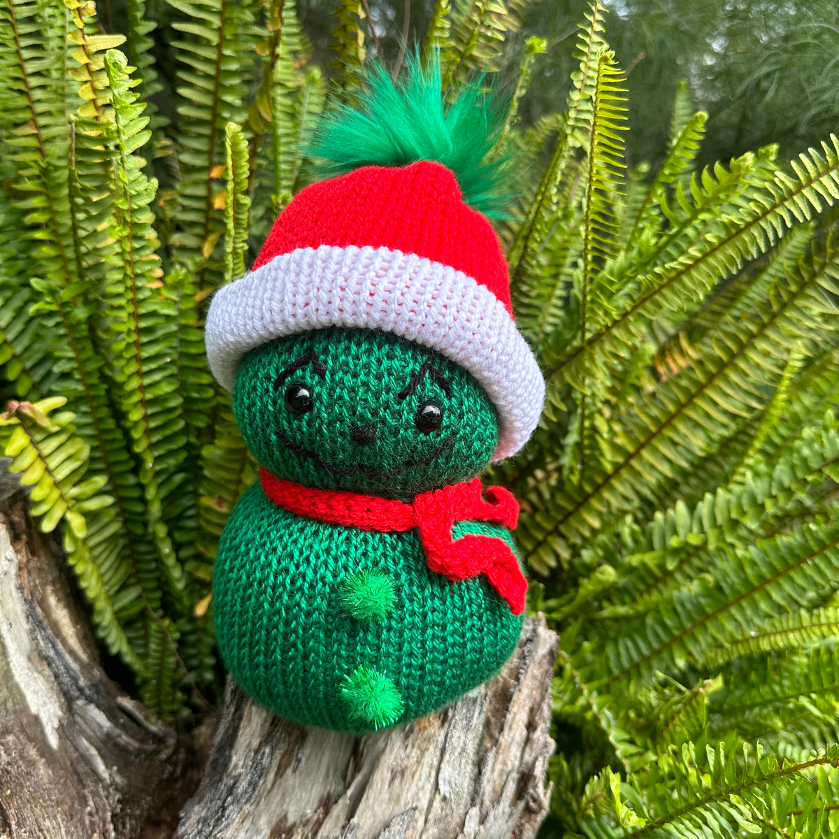 Christmas Grinch Snowman (large) – Littleshopofknots